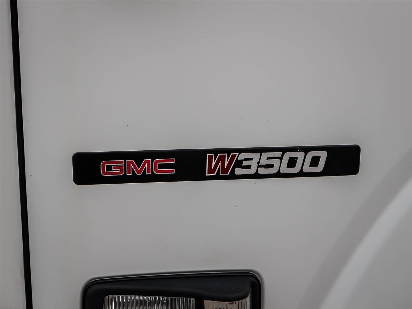 2008 GMC W3500